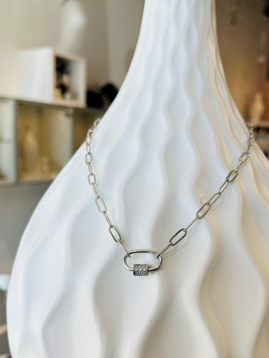 Rhinestone Carabiner Paperclip Necklace {Silver} – Leona Ruby Rhinestone Carabiner Paperclip Necklace {Silver} – Leona Ruby